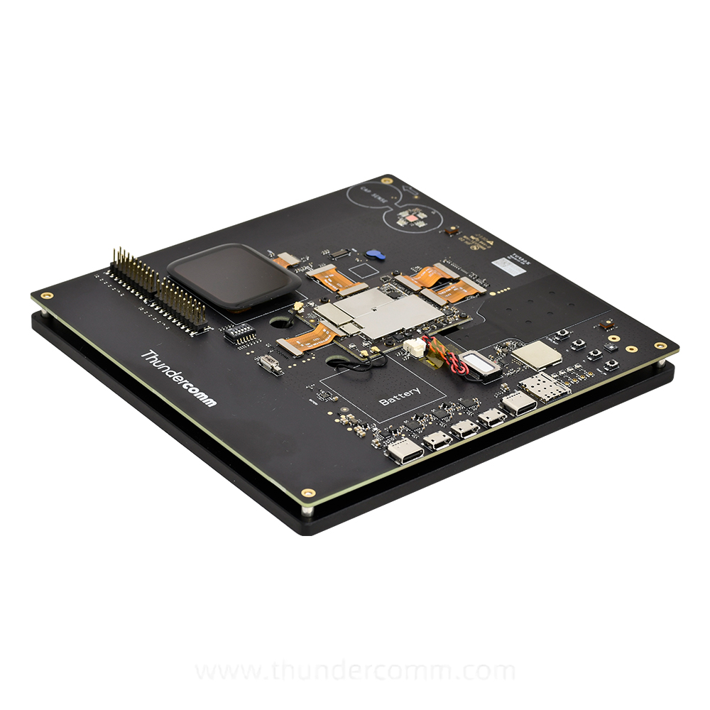 W5+ development kit - Thundercomm